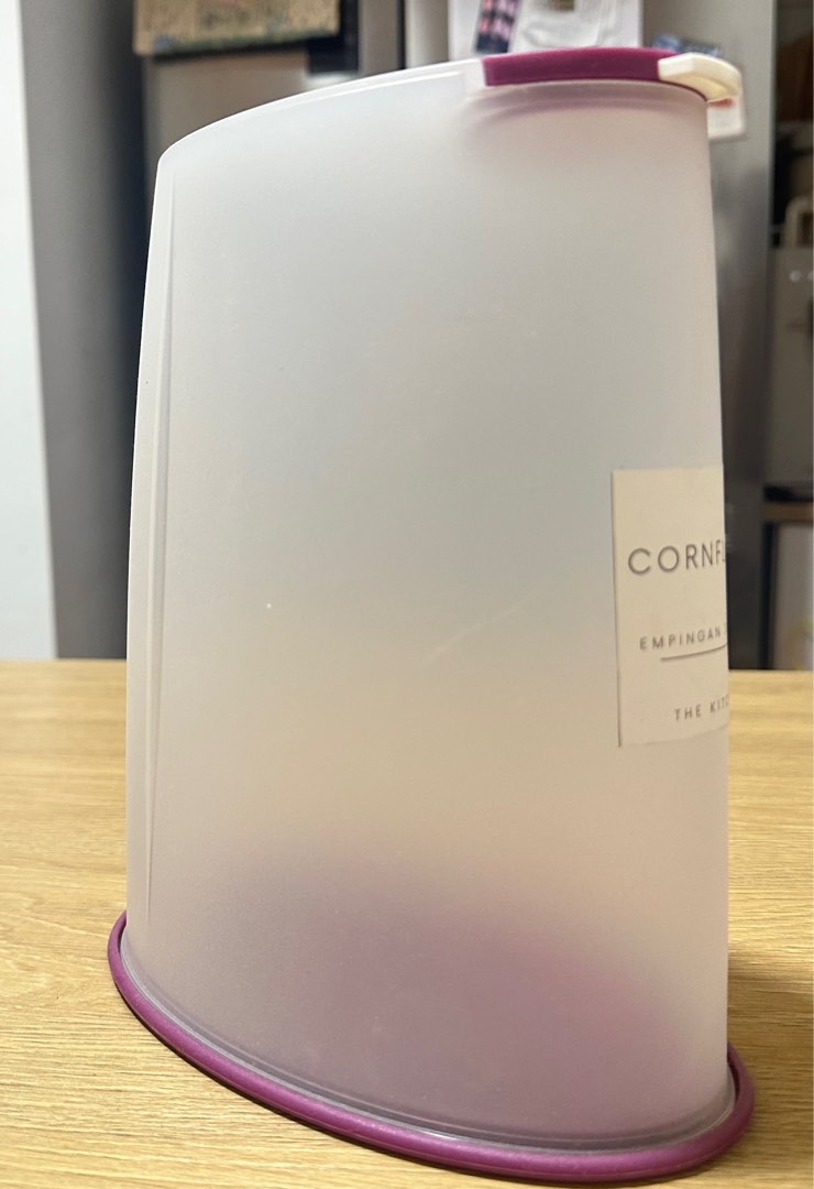 Tupperware cereal keeper 2.5l, Furniture & Home Living, Kitchenware ...