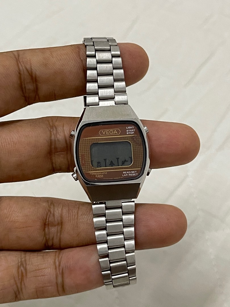Vega digital watch vintage junk, Women's Fashion, Watches & Accessories ...