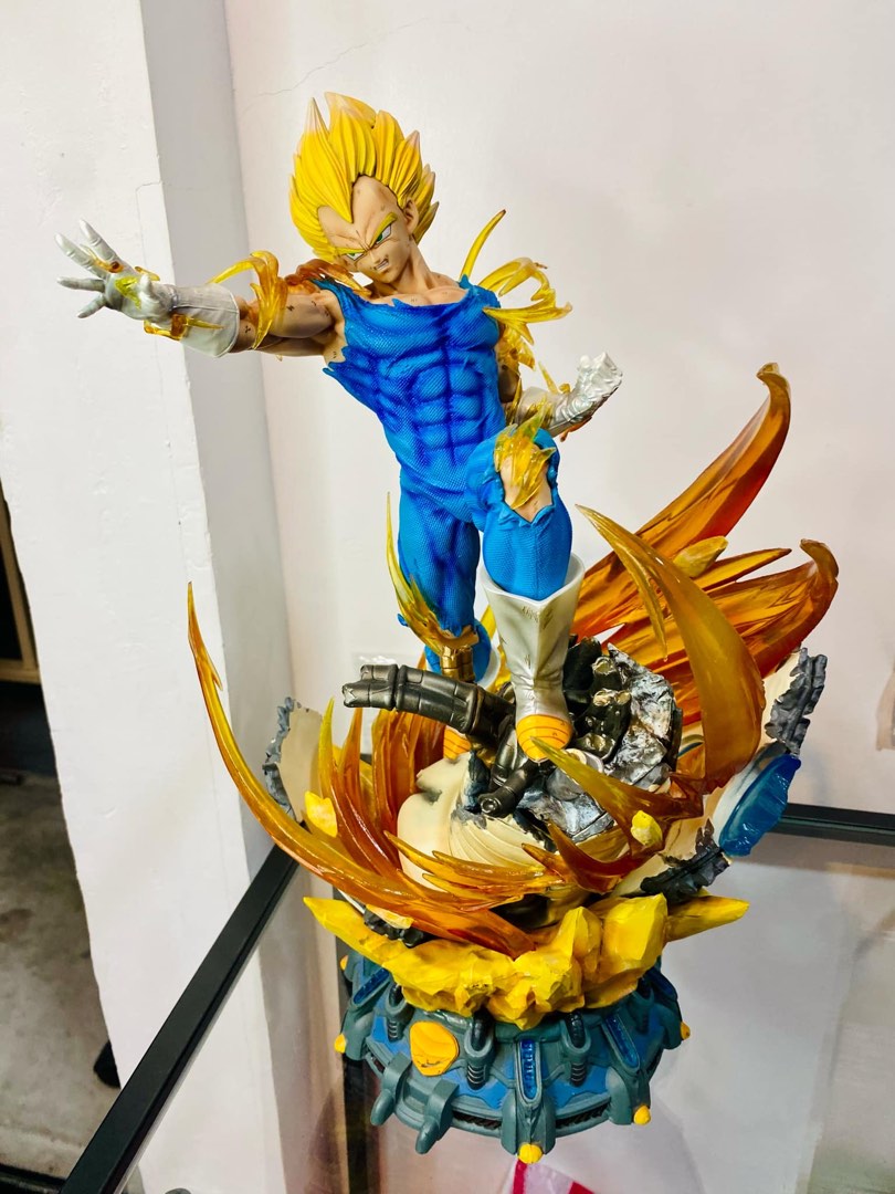 Vegeta superSaiyan 1/6 Scale Statue, Hobbies & Toys, Toys & Games on ...