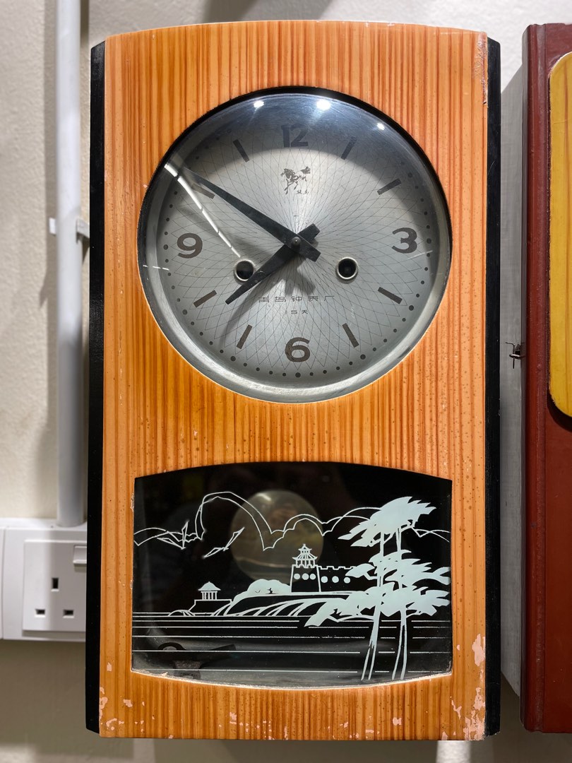 Vintage Clock, Furniture & Home Living, Home Decor, Clocks on Carousell