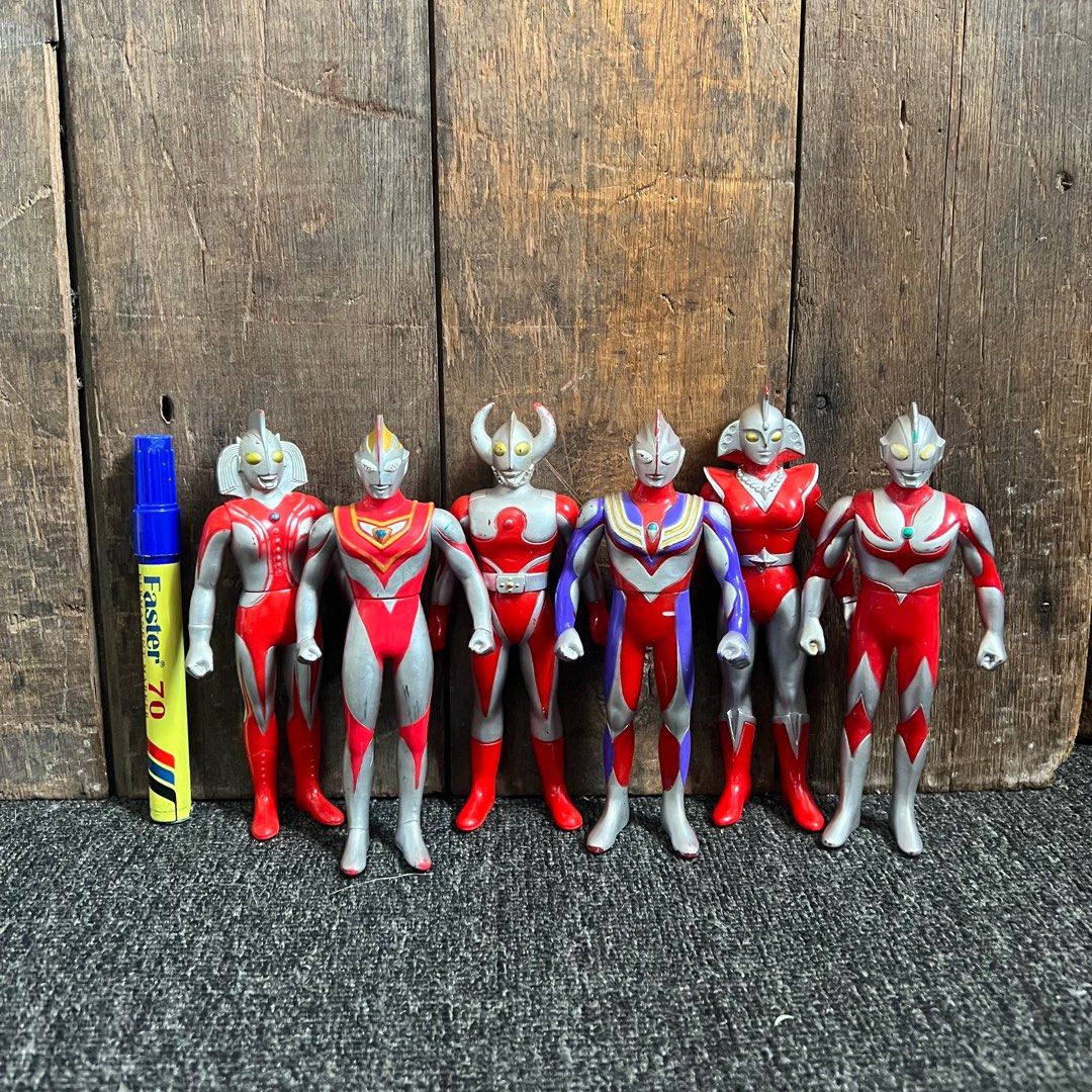 Vintage Ultraman Soft Vinyl figure By Bandai 1989, Hobbies & Toys ...