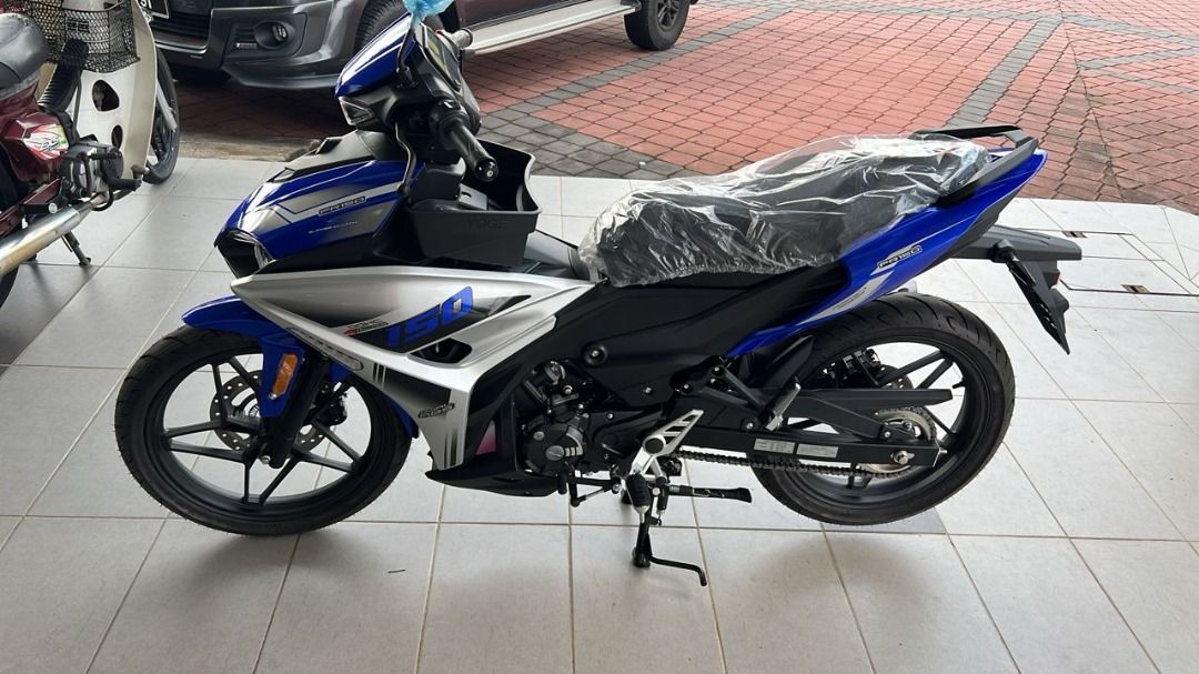 VOGE FORMICA ROSSA 150 FR150 (FULL LOAN), Motorbikes on Carousell