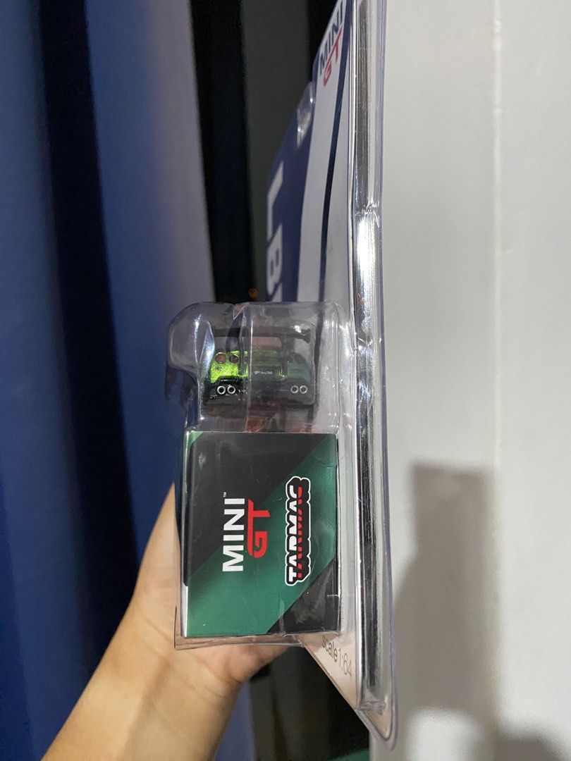 [WTS] Mini GT x Tarmac Works LBWK Nissan GT-R Magic Green, Hobbies ...