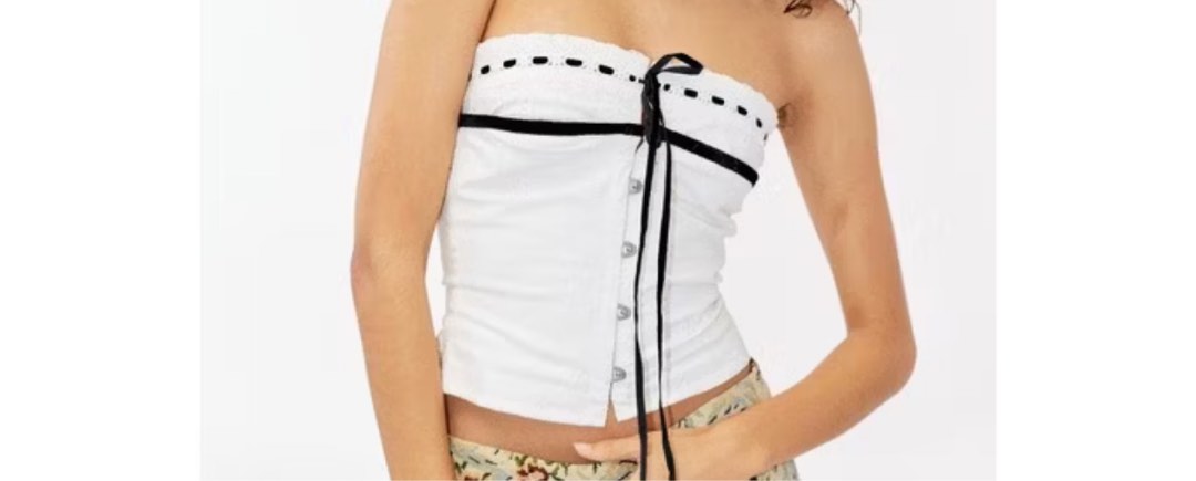 Baddie top, Women's Fashion, Tops, Sleeveless on Carousell