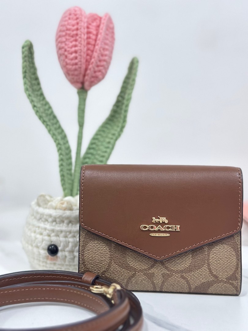 Coach mini envelope wallet with detachable strap, Luxury, Bags ...