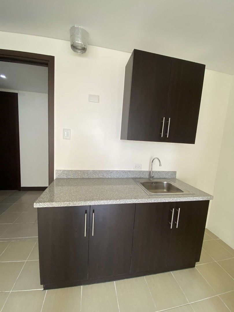 Condo For Sale 300K DP Move in na RENT TO OWN STA.MESA MANILA NR PUP ...