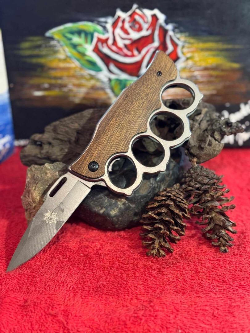 Deresrena X71 Rosewood Handle Knuckle Duster Folding Knife, Hobbies ...