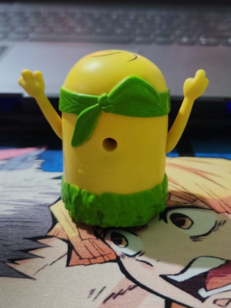 Despicable Me 2015 Mcdonalds Happy Meal Jurassic Sliding Minion ...