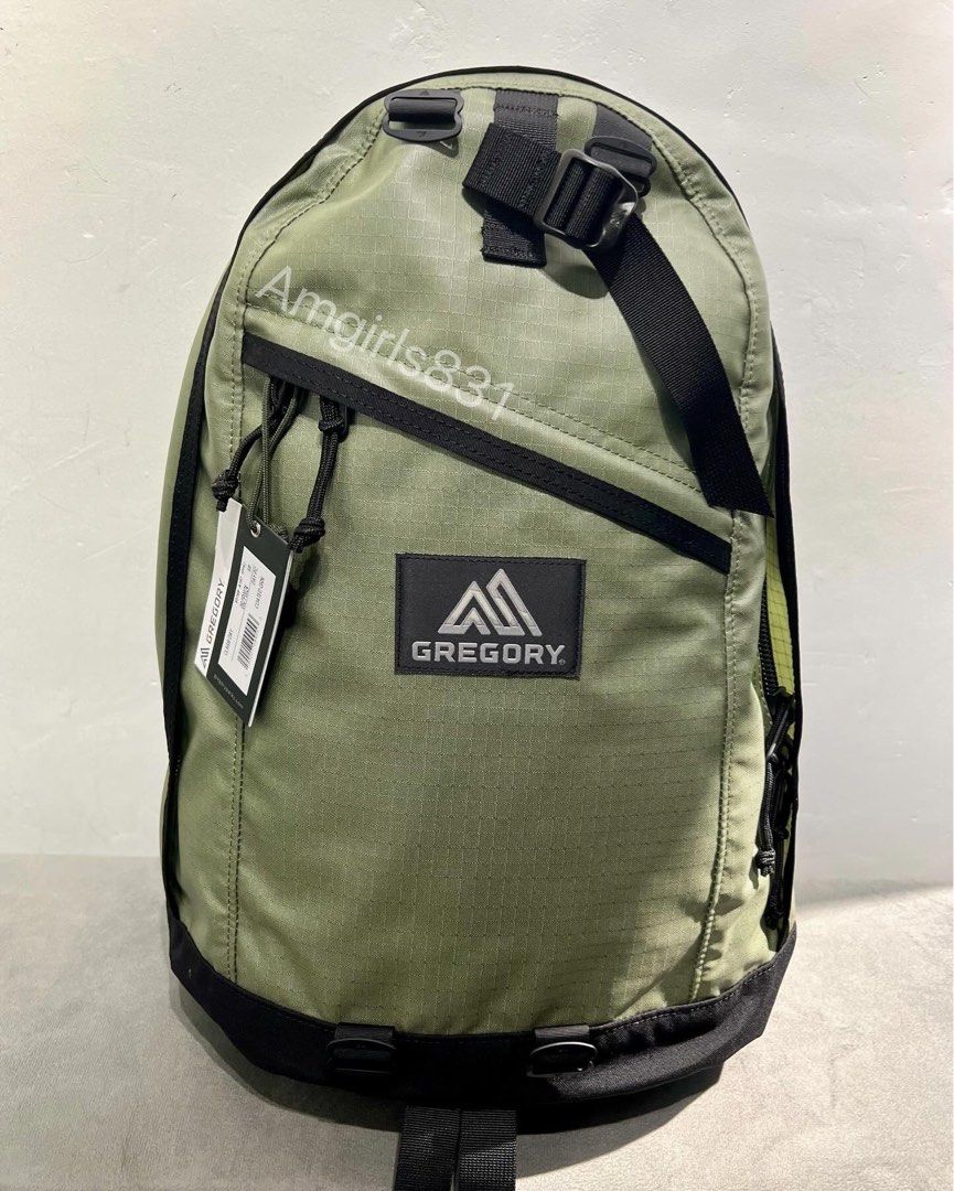 Gregory day pack coated green, 男裝, 袋, 背包 - Carousell