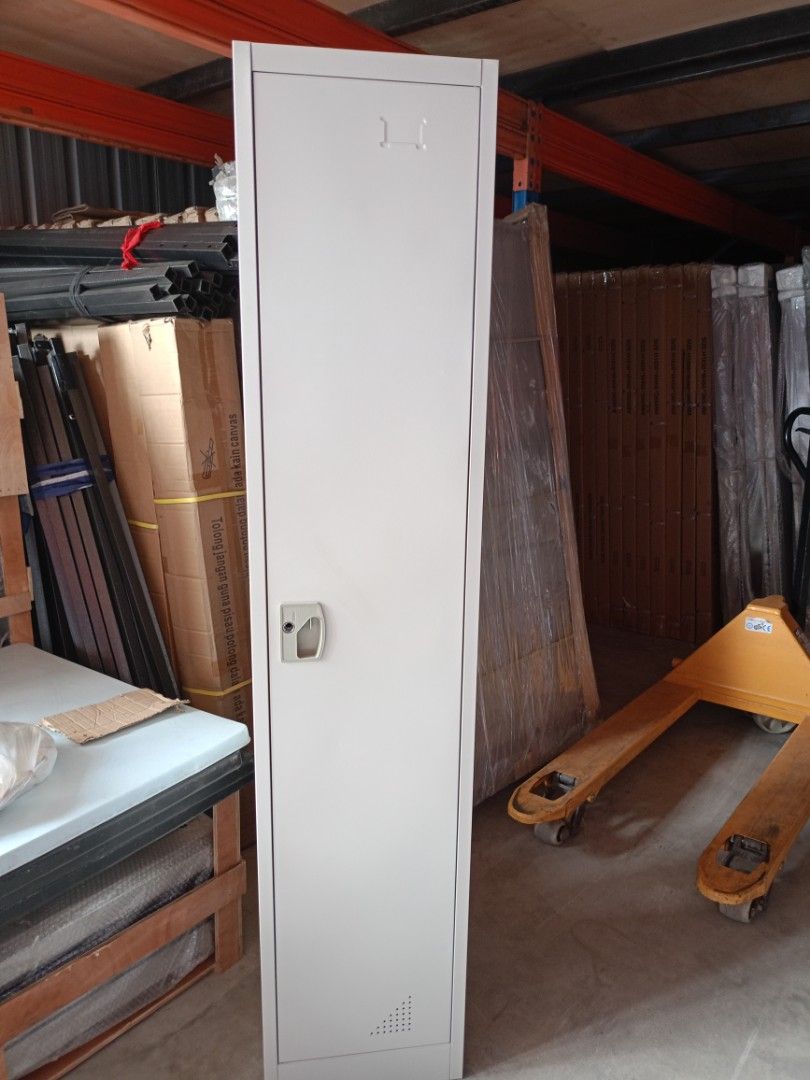 Locker siap pasang 1 pintu, Furniture & Home Living, Furniture, Other ...