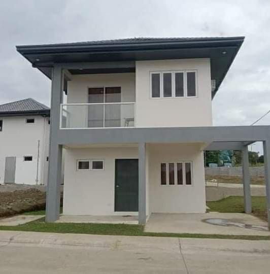 Single detached house and lot Fuji model Idesia Dasmarinas Cavite ...