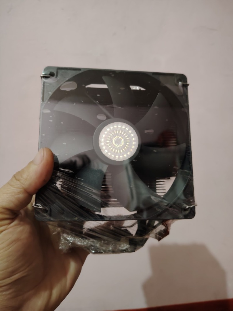 Snowman CPU Cooler T6 copper tube w/ Cooler master fan, Computers ...