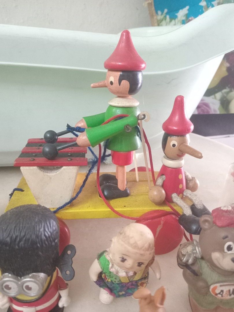 Tabung dan toy lama..lamsam jual, Hobbies & Toys, Collectibles ...