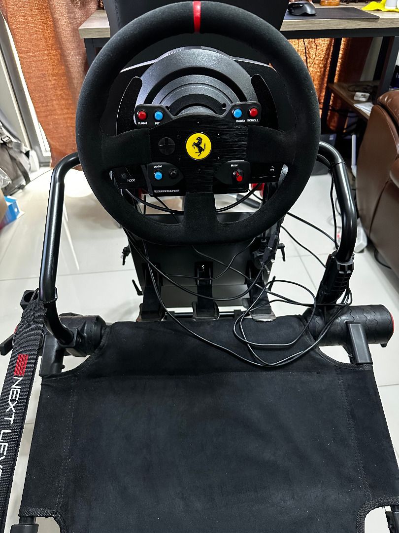 Thrustmaster T300 Ferrari Integral Racing Wheel + Next Level F-GT Lite ...