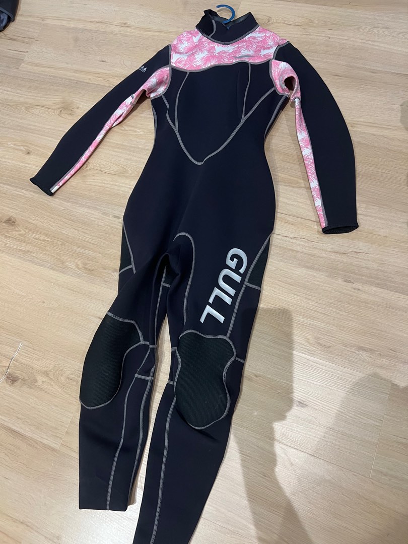 Dive Diving Wetsuit Gull, Women's Fashion, Activewear on Carousell