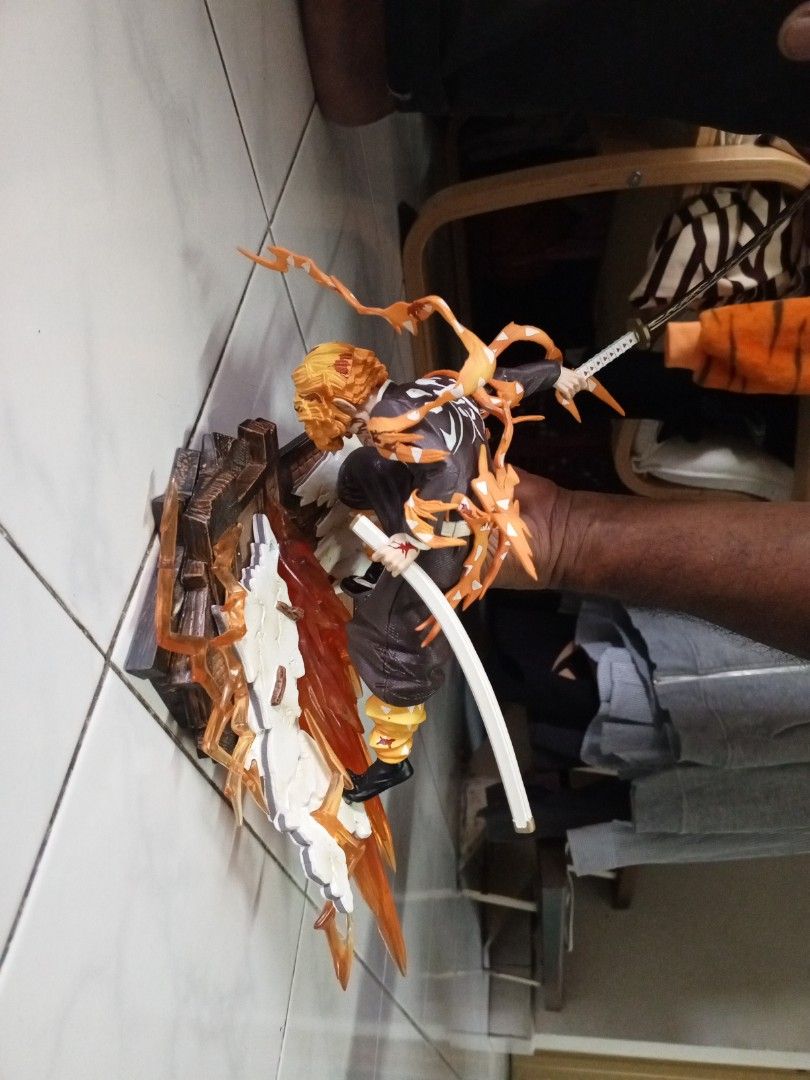 Agatsuma Zenitsu Statue Resin Hero belief studio Demon Slayer, Hobbies ...