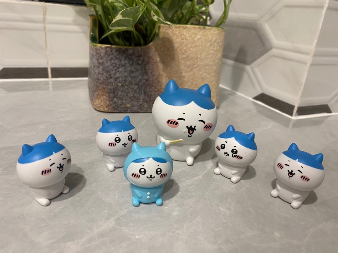 Chiikawa Mini Figures, Hobbies & Toys, Toys & Games on Carousell