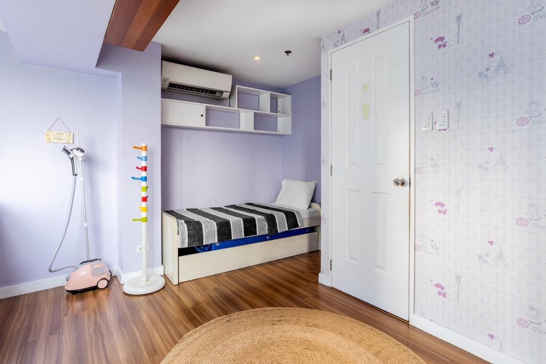 CS | 2 Bedroom Unit For Sale in Fort Victoria - Tower B, BGC, Taguig ...