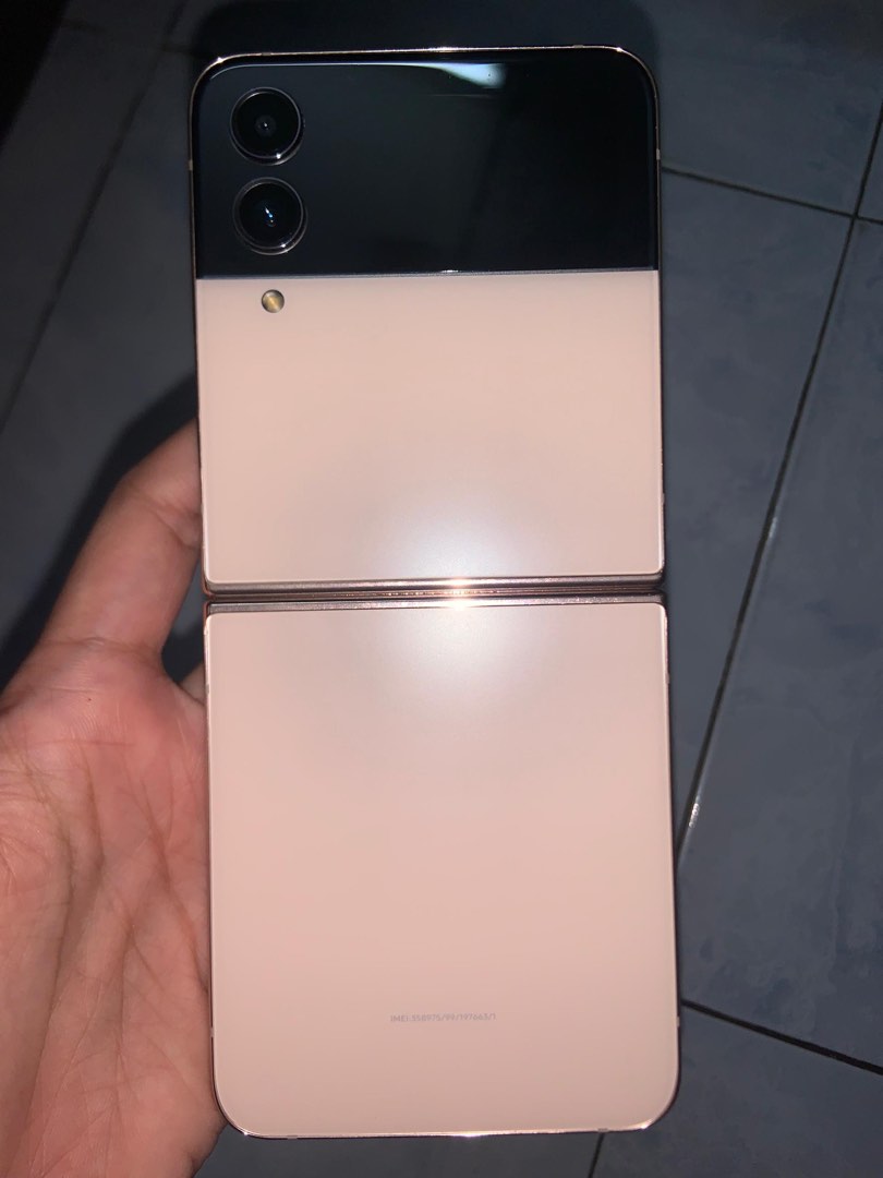 Galaxy Z Flip 4 256GB Pink Gold, Mobile Phones & Gadgets, Mobile Phones ...