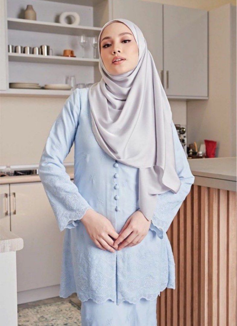 Minimalace Daira Baby Blue, Women's Fashion, Muslimah Fashion, Baju ...