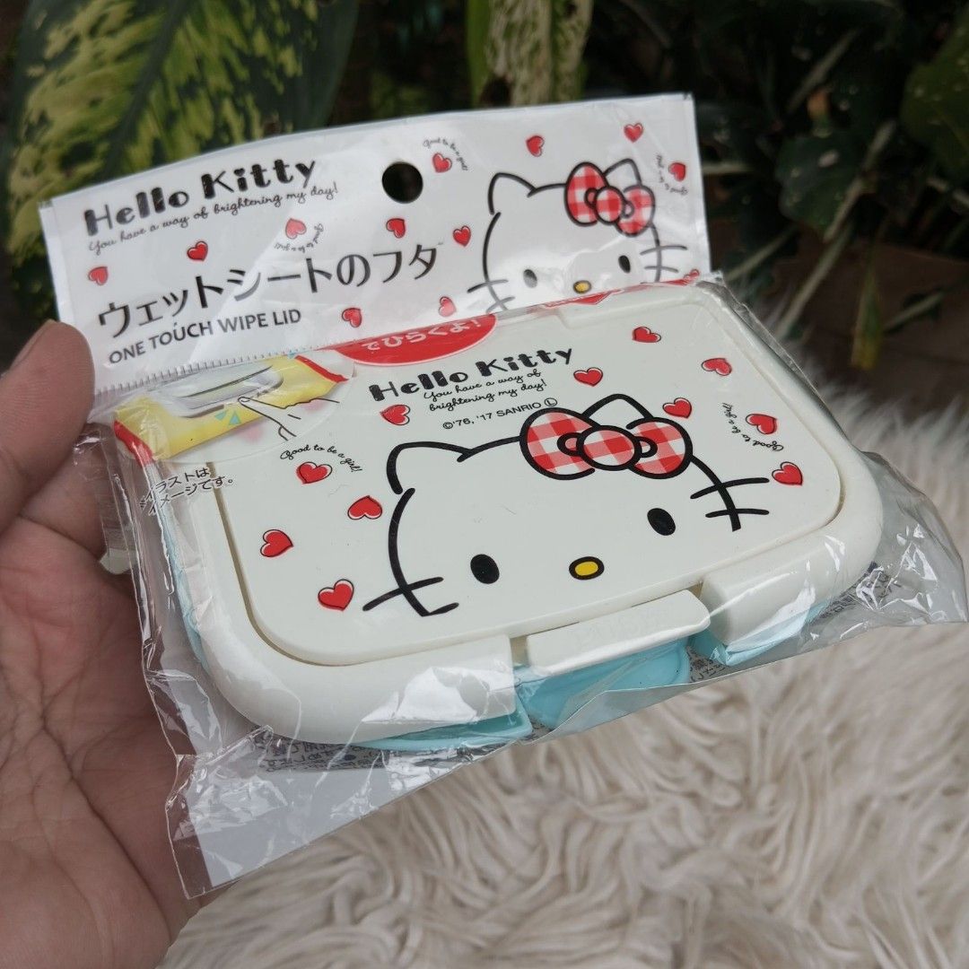 SANRIO Hello Kitty Wet Sheet Lid, Hobbies & Toys, Toys & Games on Carousell