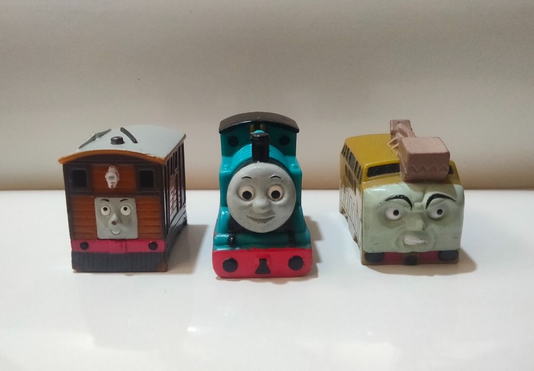 [sold as set] Finger Puppets - Plex/Bandai - Thomas & Friends - TOBY THE TRAM ENGINE / THOMAS ...