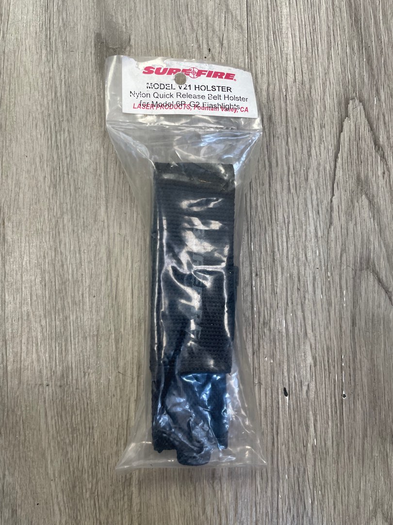 SUREFIRE V21 Nylon Belt Holster 電筒套, 電腦＆科技, 電腦周邊及配件, 其他 - Carousell