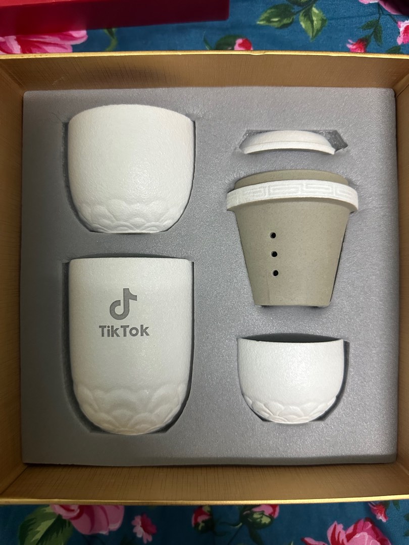 Tiktok tea cup, Hobbies & Toys, Collectibles & Memorabilia, Vintage ...