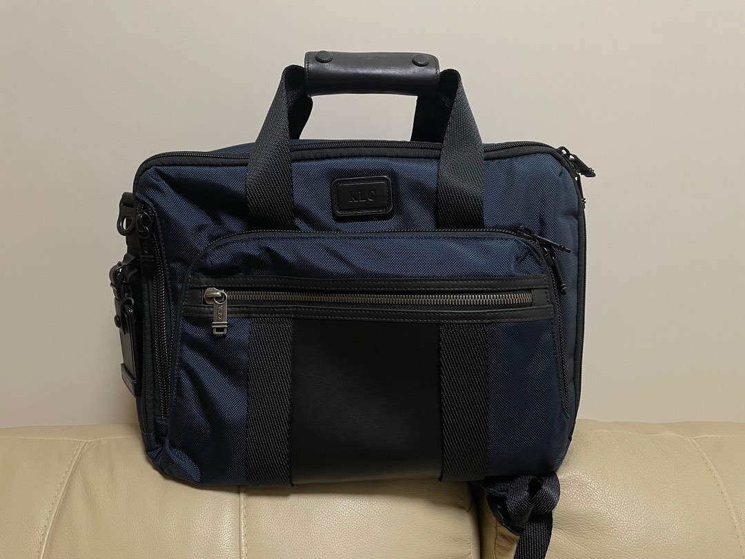 Tumi Alpha Bravo Murray 3 way brief Navy, 男裝, 袋, 背包 - Carousell