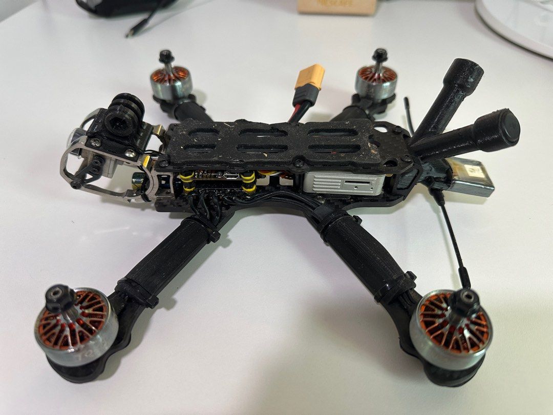 Armattan Badger (authentic) 5 inch, DJI airunit, 6S, FPV drone, Hobbies ...