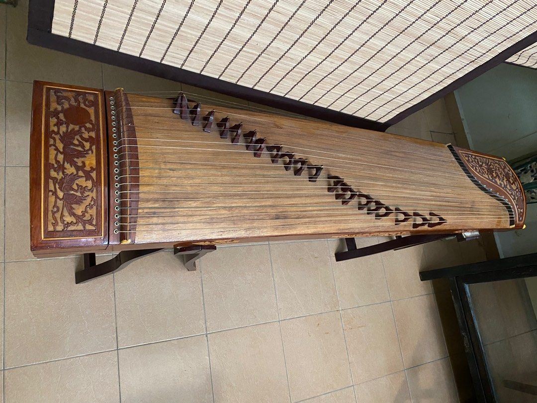 Beautiful Chinese traditional music instrument Gu Zheng ., Hobbies ...