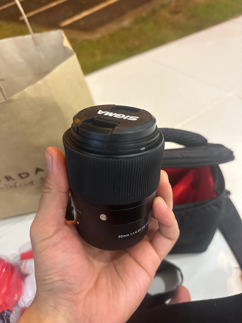 LENS 30 mm f1.4, Photography, Lens & Kits on Carousell