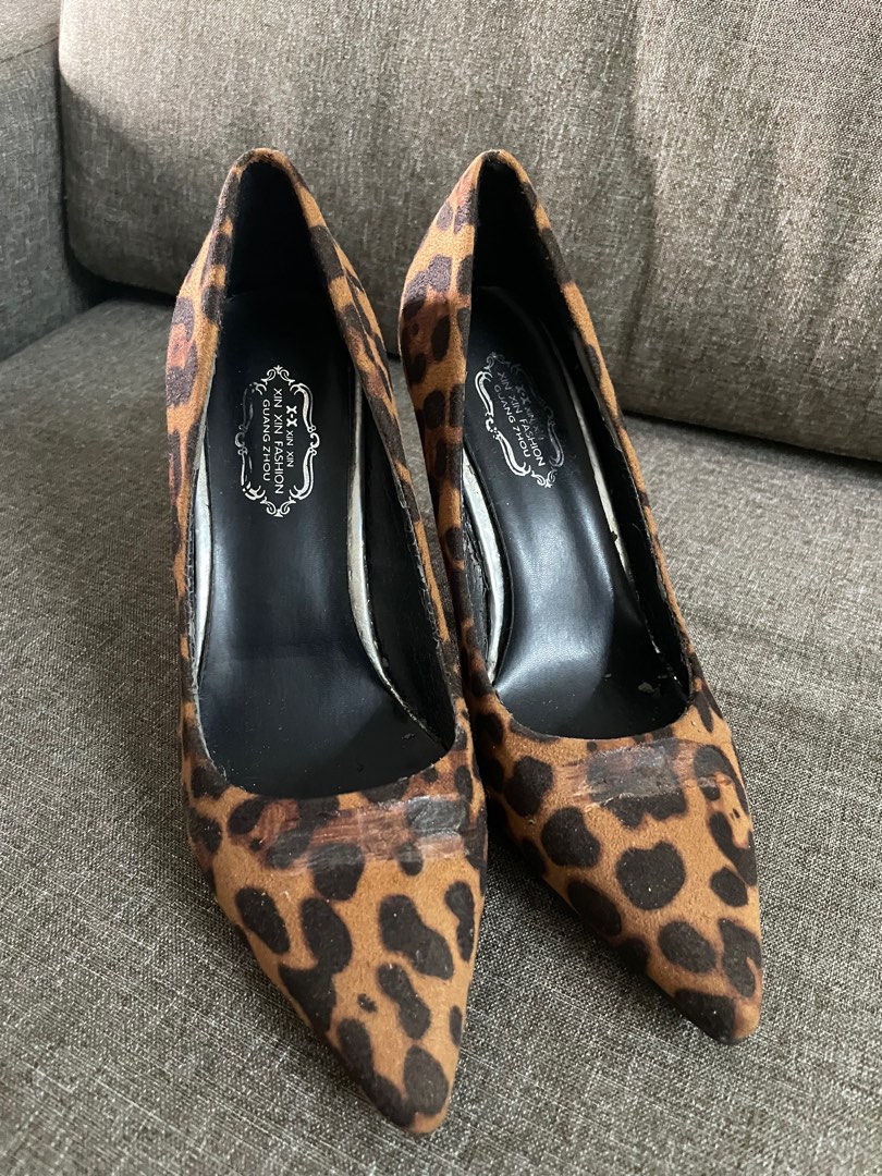 Free Heels, Women's Fashion, Footwear, Heels on Carousell