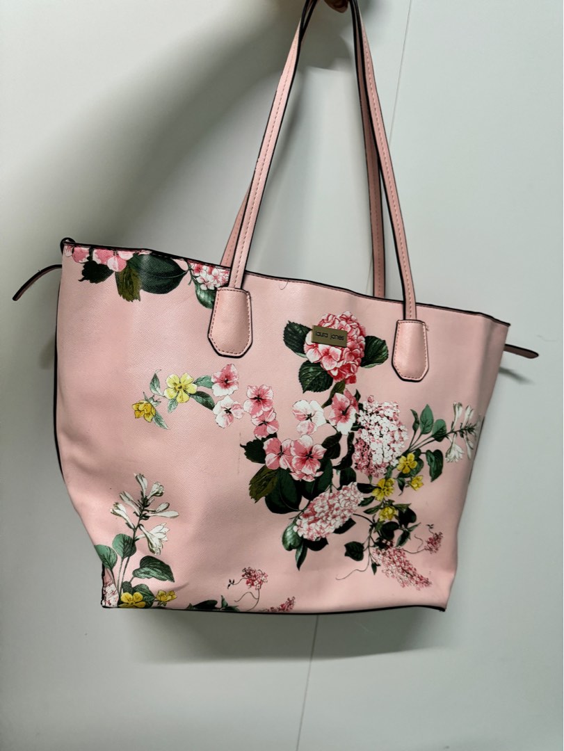 Laura Jones Tote bag, Women's Fashion, Bags & Wallets, Tote Bags on ...