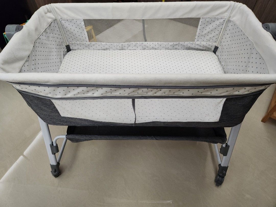 Multifunctional foldable baby crib/removable portable newborn cradle bed European baby crib ...