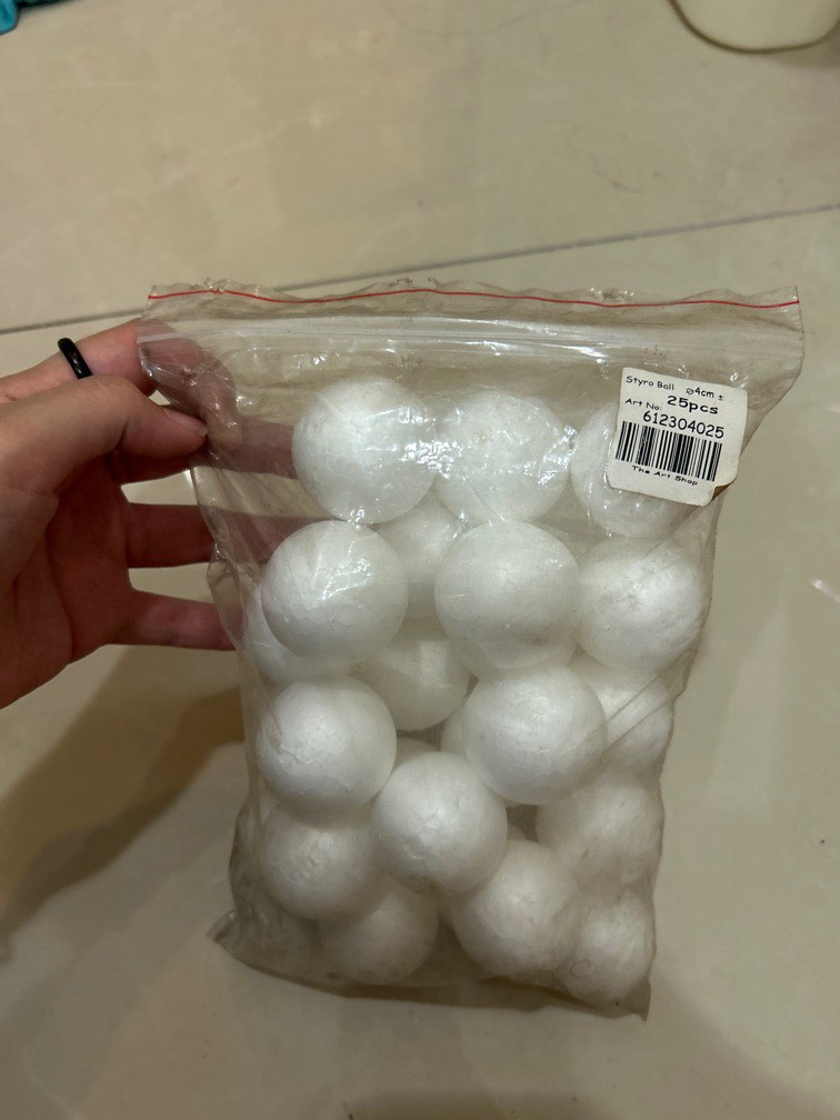 Styrofoam ball 4cm (25pcs/bag) for art craft sculpture, Hobbies & Toys ...