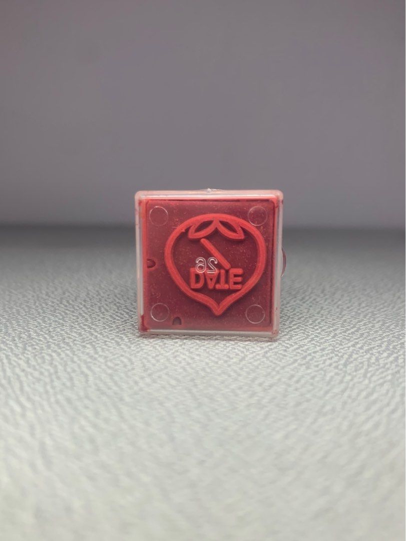 Suntory Oolong Tea Panda Stamp Peach Manju, Everything Else, Others on ...