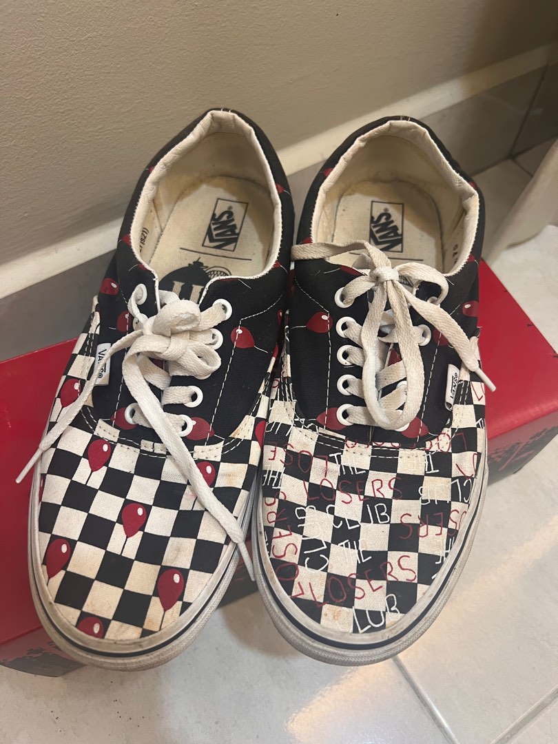 Vans Era Horror Pack It Pennywise, Men's Fashion, Footwear, Sneakers on ...
