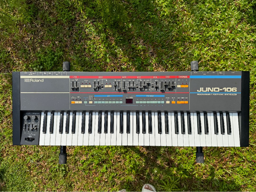 Vintage 80s Juno-106 6 Voice Programmable Polyphonic Synthesizer ...