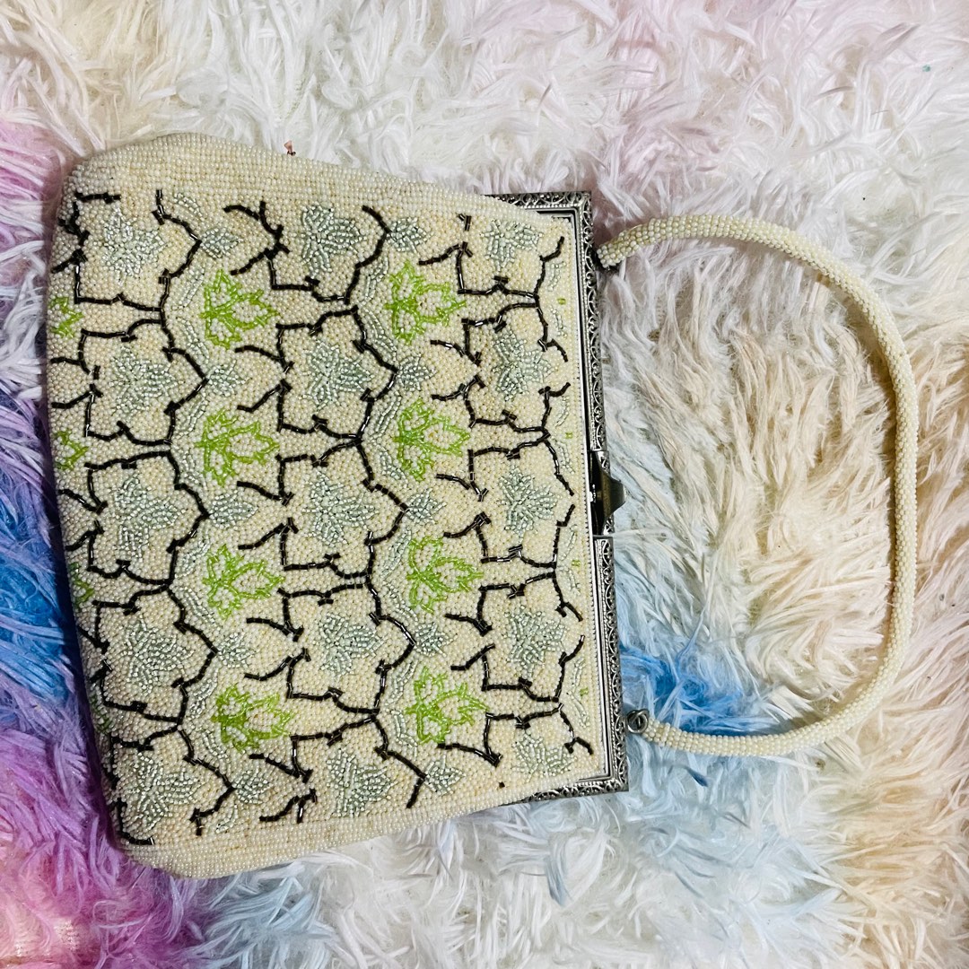 Vintage Mini Bag fully beaded, Women's Fashion, Bags & Wallets, Wallets ...