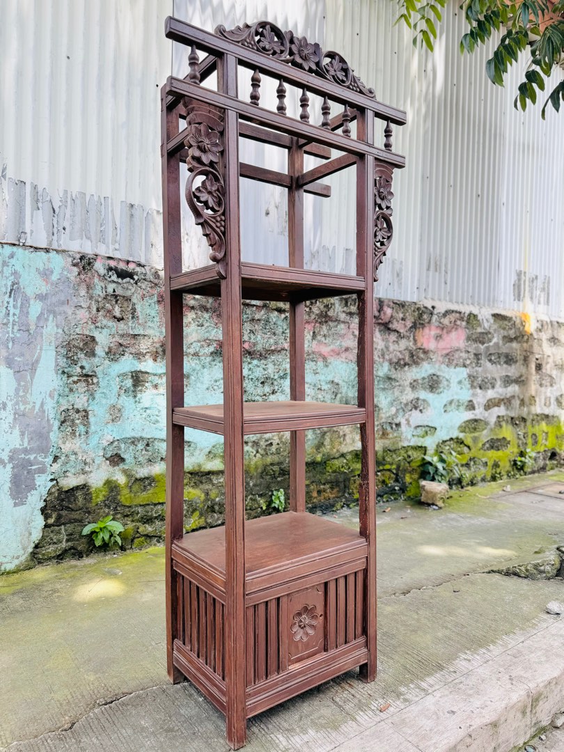 Vintage Narra Almario Pillow Rack, Hobbies & Toys, Memorabilia ...