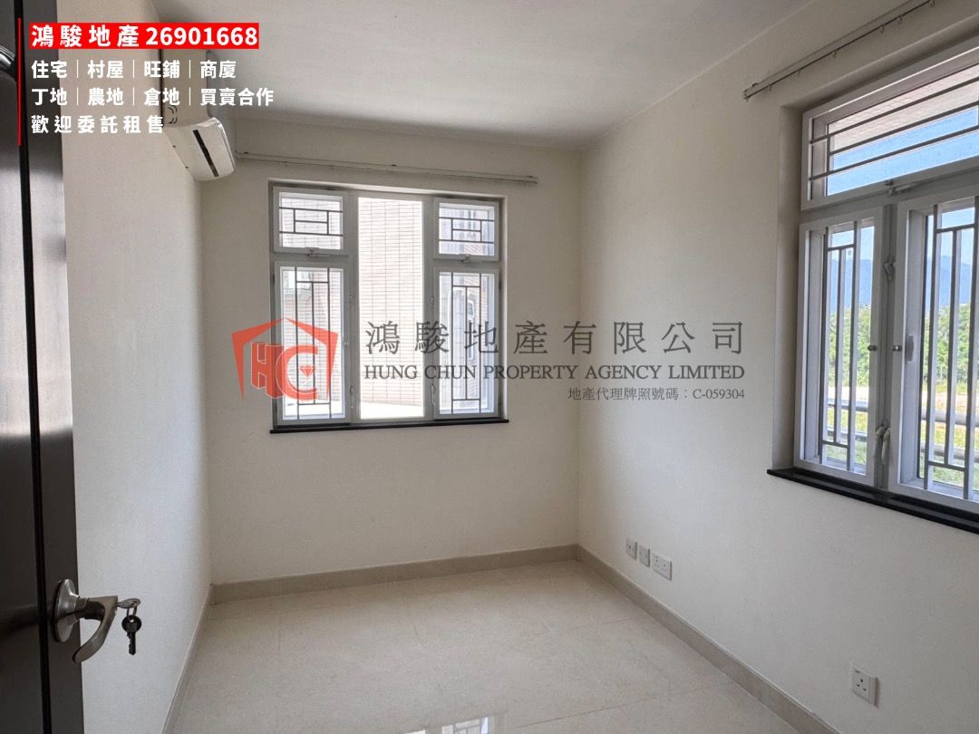 出租 FOR RENT - 粉嶺村屋 三房一廳 連車位 Fanling Village House 3-bedroom unit with 1 ...