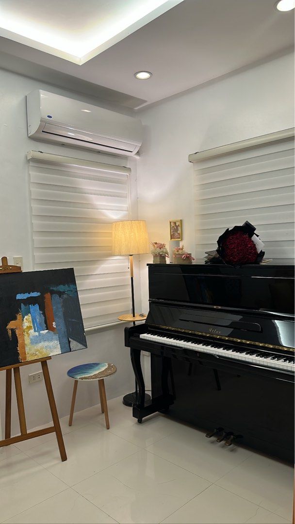 ATLAS UPRIGHT PIANO Model NA200, Hobbies & Toys, Music & Media, Musical ...