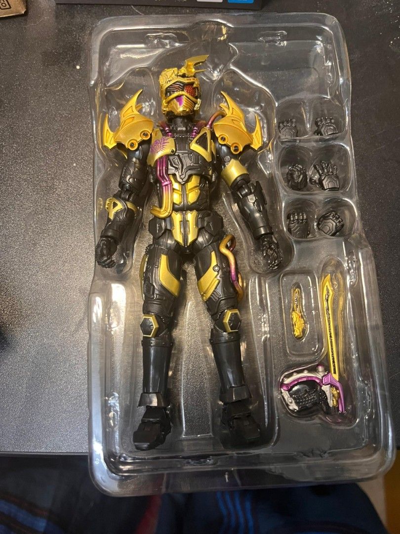 BANDAI SHF KAMEN RIDER ESPADA ARABIANA NIGHT AND SUPER MASHIN CHASER ...