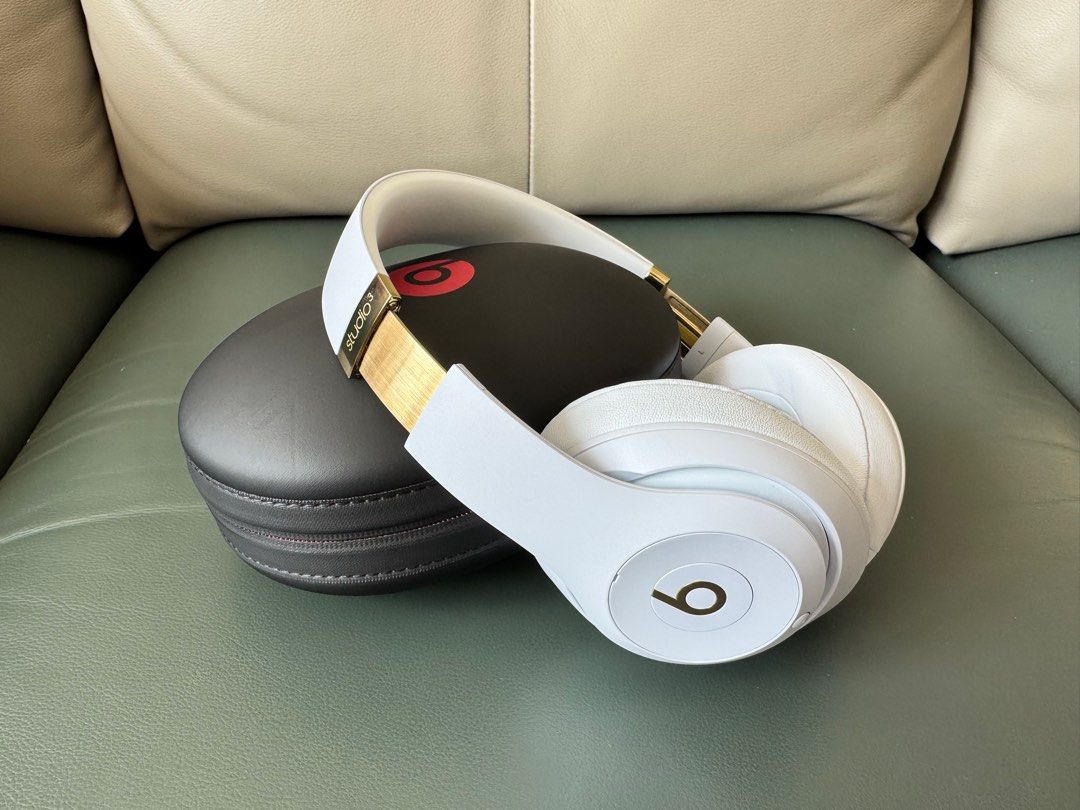 ‼️Beats Studio 3 白色 連盒 價錢可議‼️, 音響器材, 頭戴式/罩耳式耳機 - Carousell