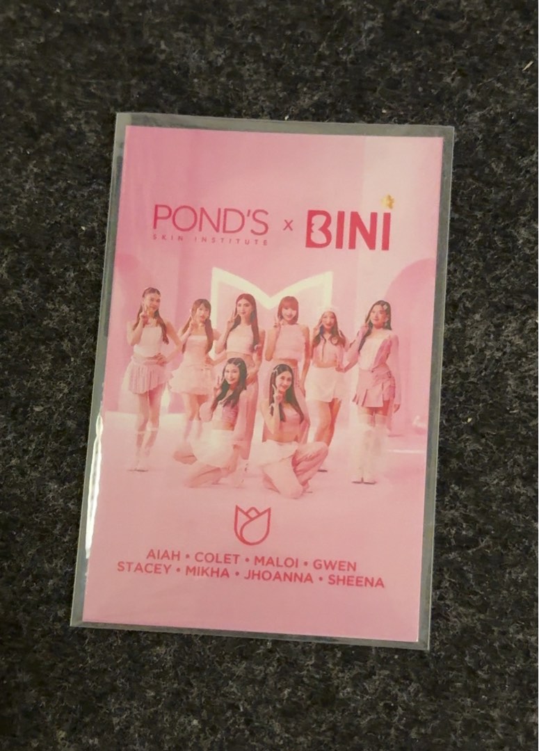 [LAST PIECE] Bini Ponds OT8 Photocard (w/ Ponds product), Hobbies & Toys, Memorabilia ...