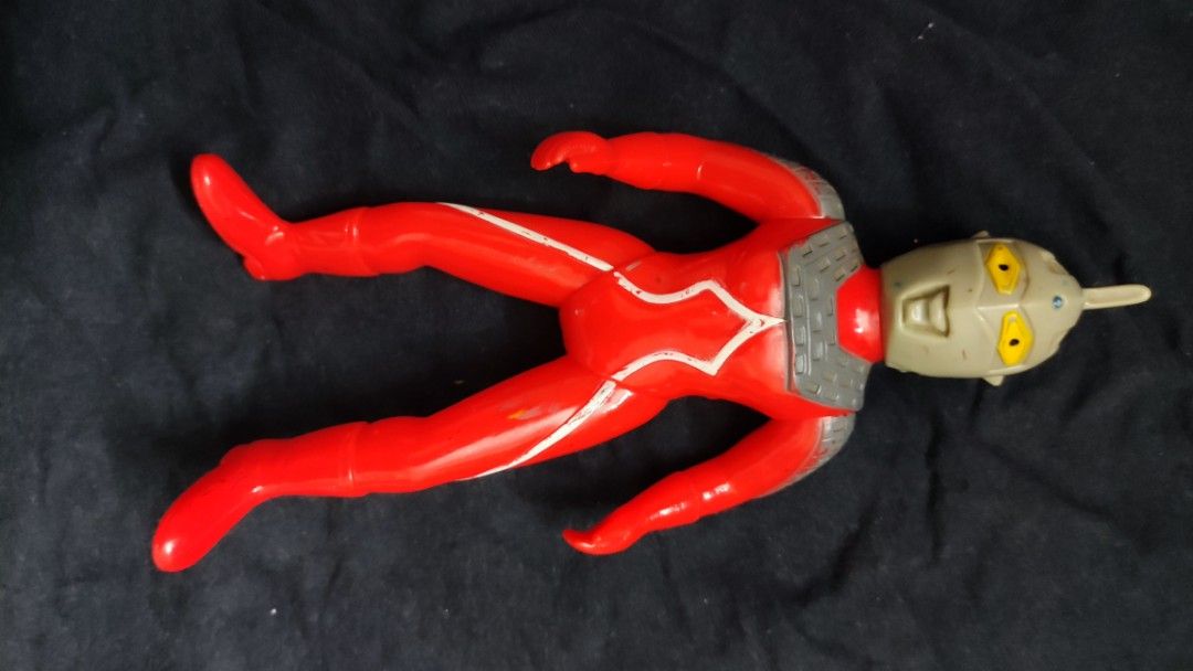 Bullmark vintage Ultraman seven middle size 19cm, Hobbies & Toys, Toys ...