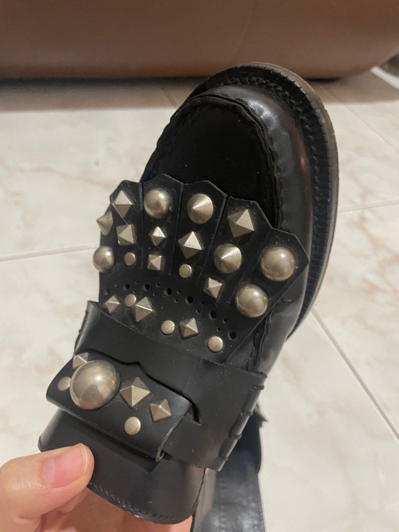 Burberry black leather embellished mules, Fesyen Wanita, Sepatu di ...