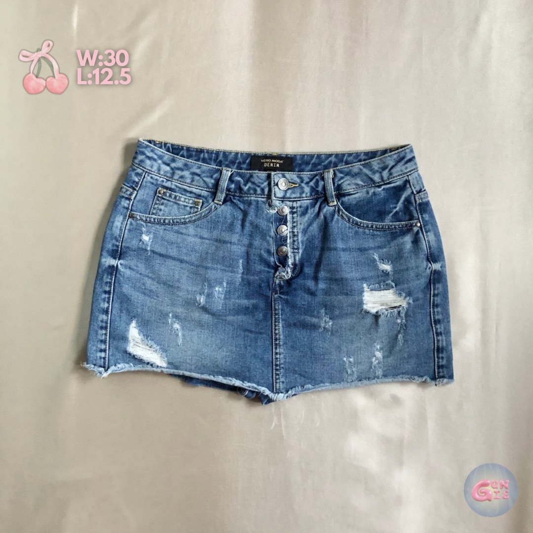 Button-Down Tattered Skirt with inner (size 30), Women's Fashion ...