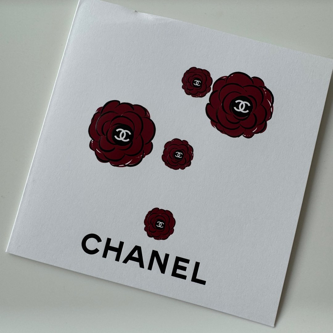 Chanel birthday card, 名牌, 飾物及配件 - Carousell